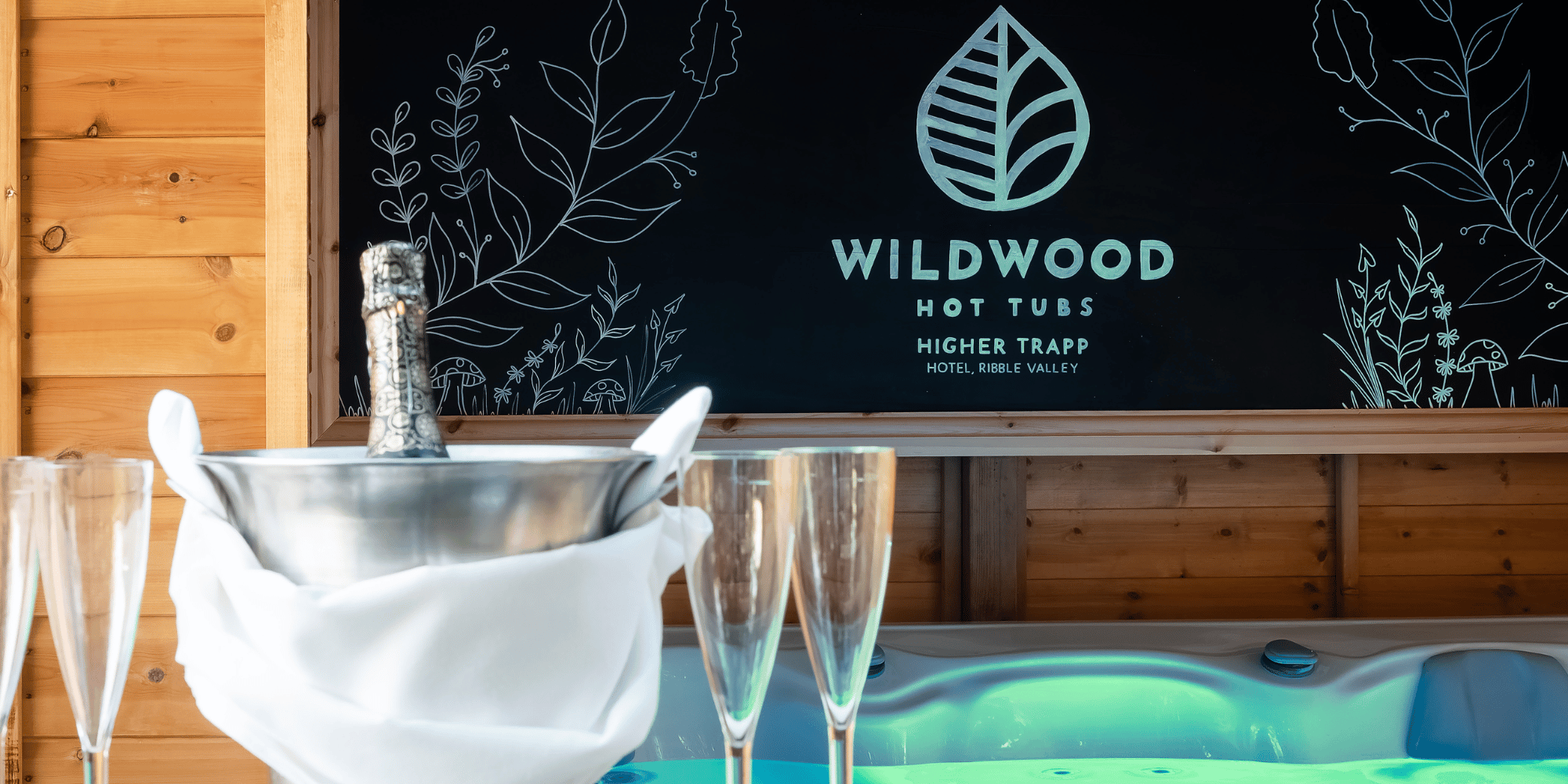 Wildwood Hot Tub Stays & Experiences | Higher Trapp Hotel | Burnley